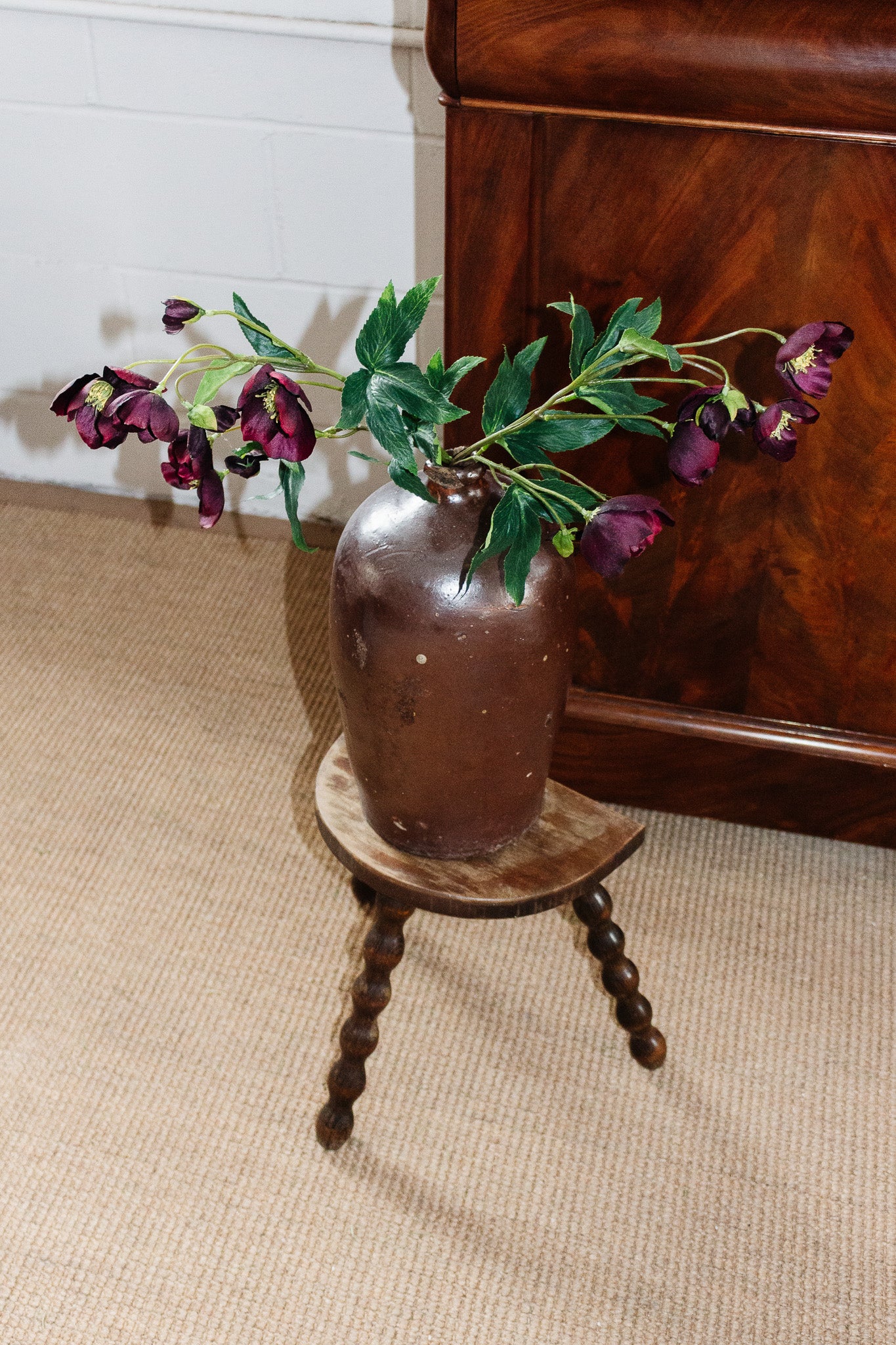 midcentury french bobbin leg tripod stool – Joliette