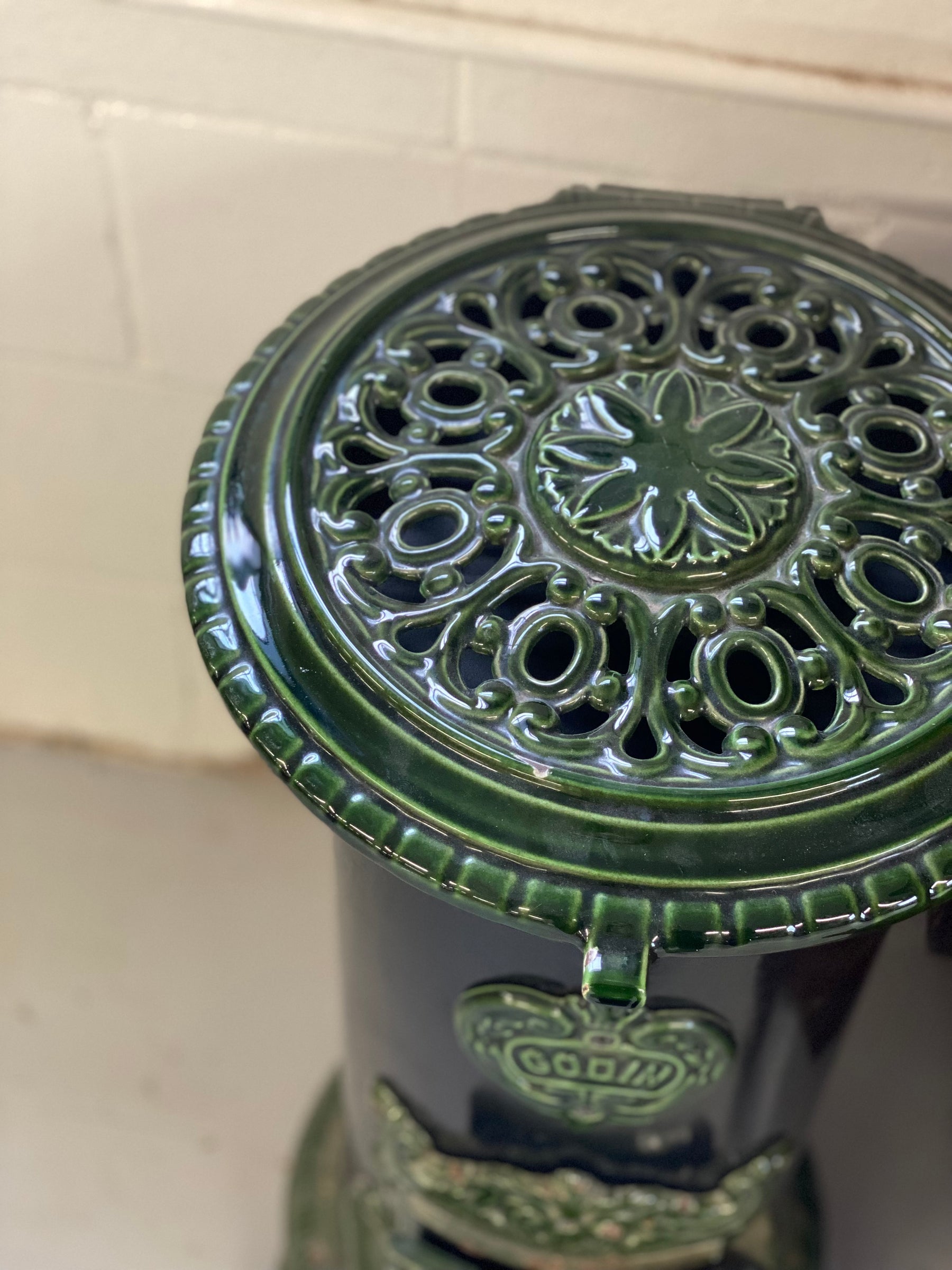 vintage french "godin" enamelled cast iron cylindrical stove – Joliette